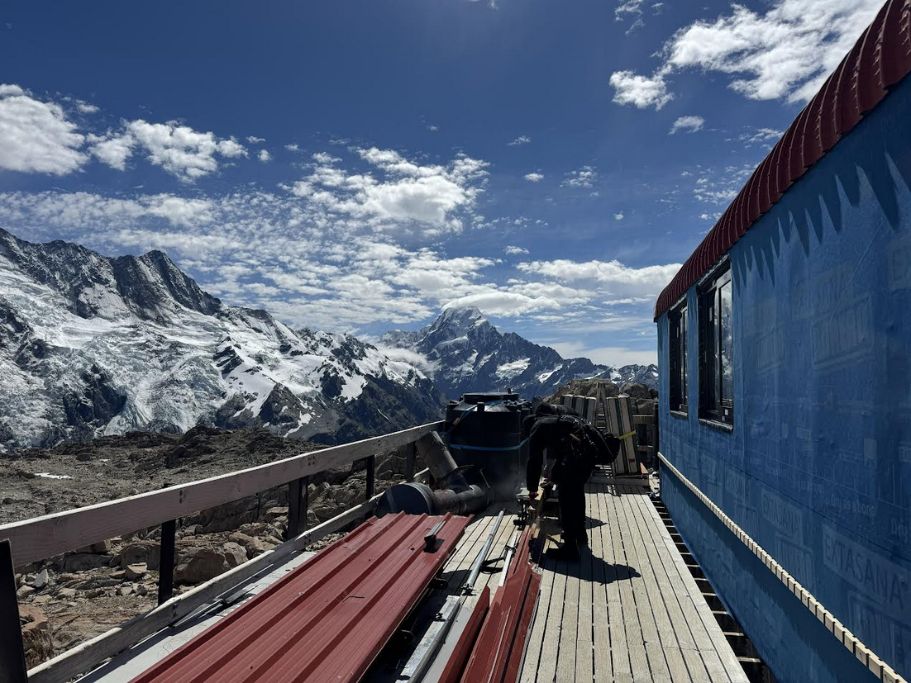 Business.Scoop » DOC Hut With ‘Best View In New Zealand’ Gets A Makeover