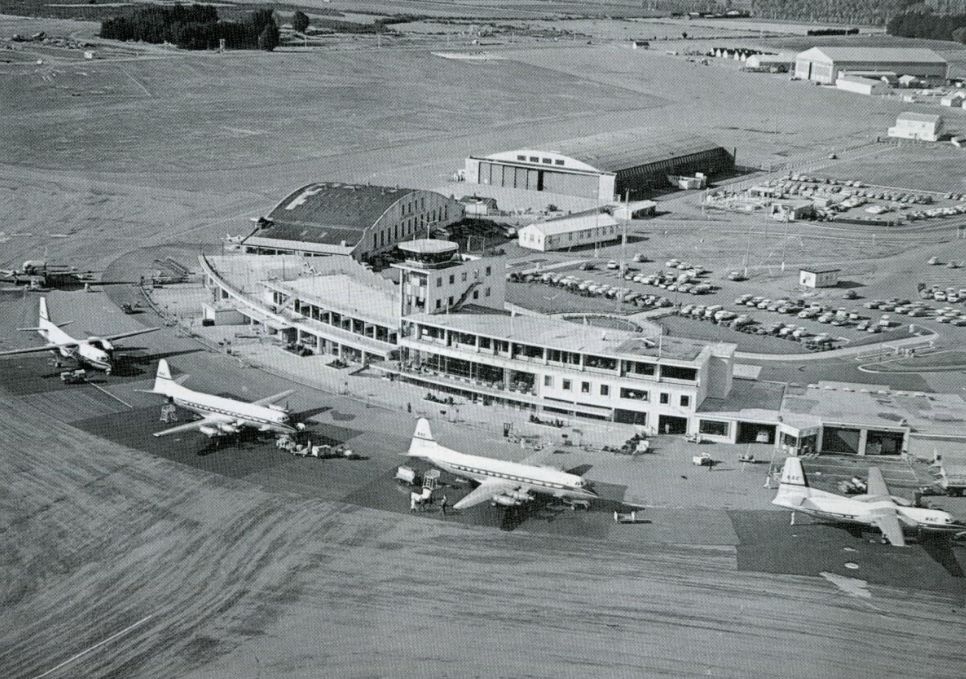 Then And Now. 75 Years Of International Flights At Christchurch | Scoop ...