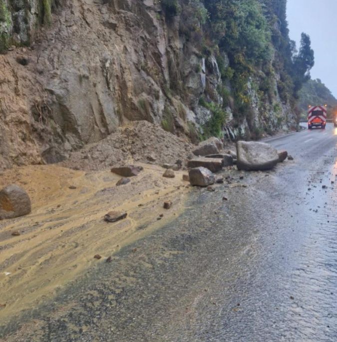 Another Slip/Flooding Closure On West Coast | Scoop News